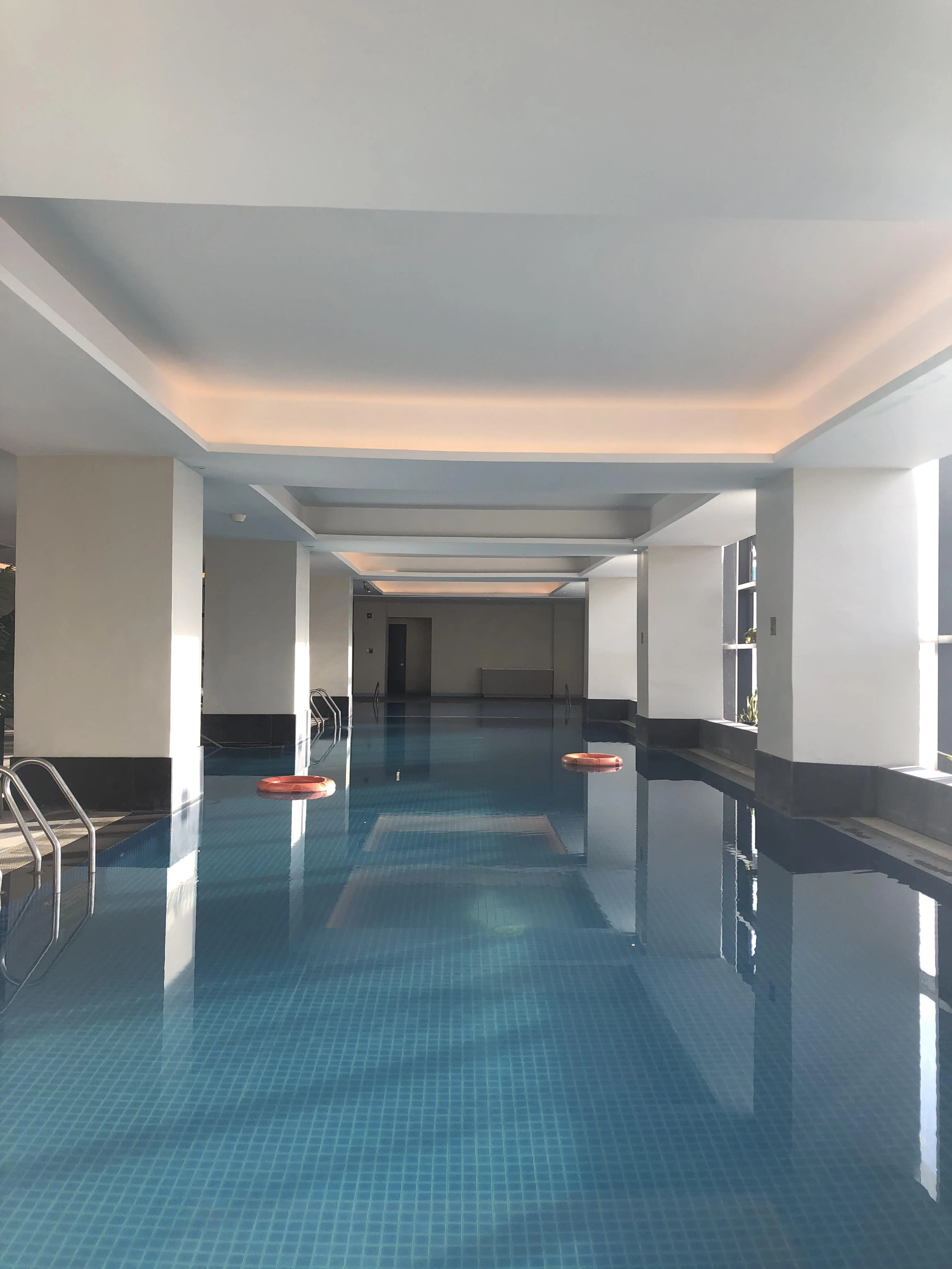 Level 7: "The Pool of the Hotel" | Backrooms Freewriting Wiki | Fandom