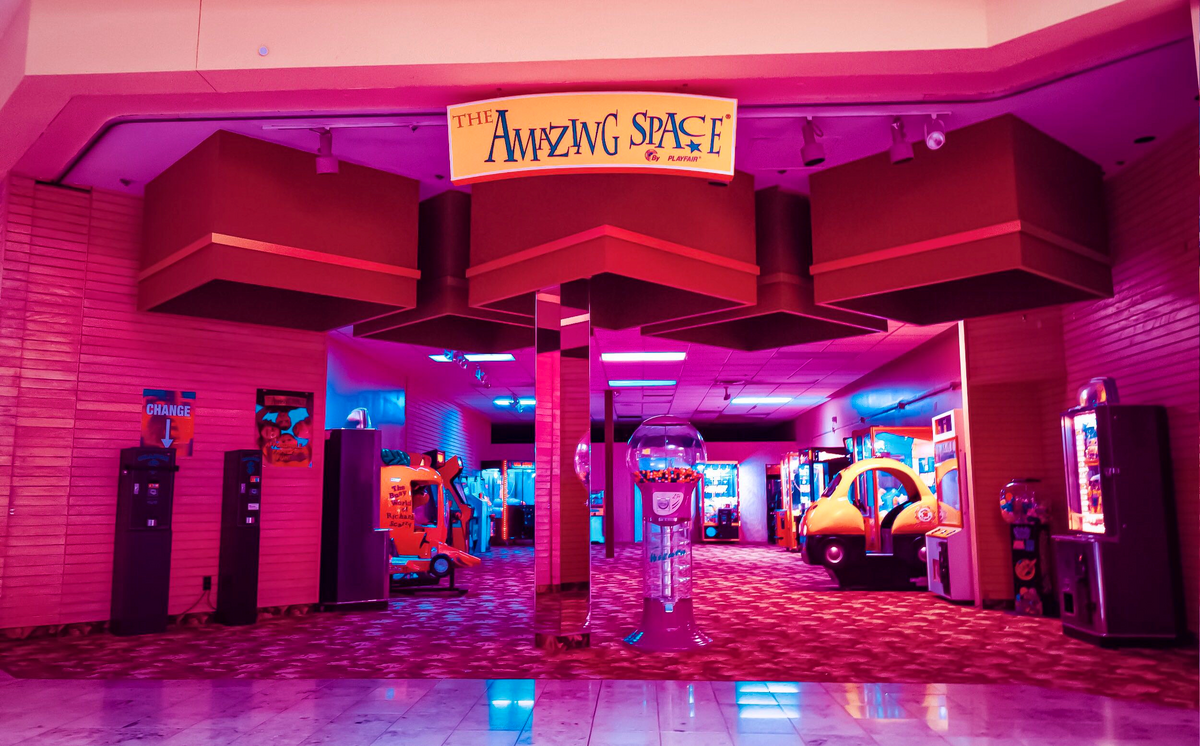 Level 5999 The Vaporwave Arcade | Backrooms Freewriting Wiki | Fandom