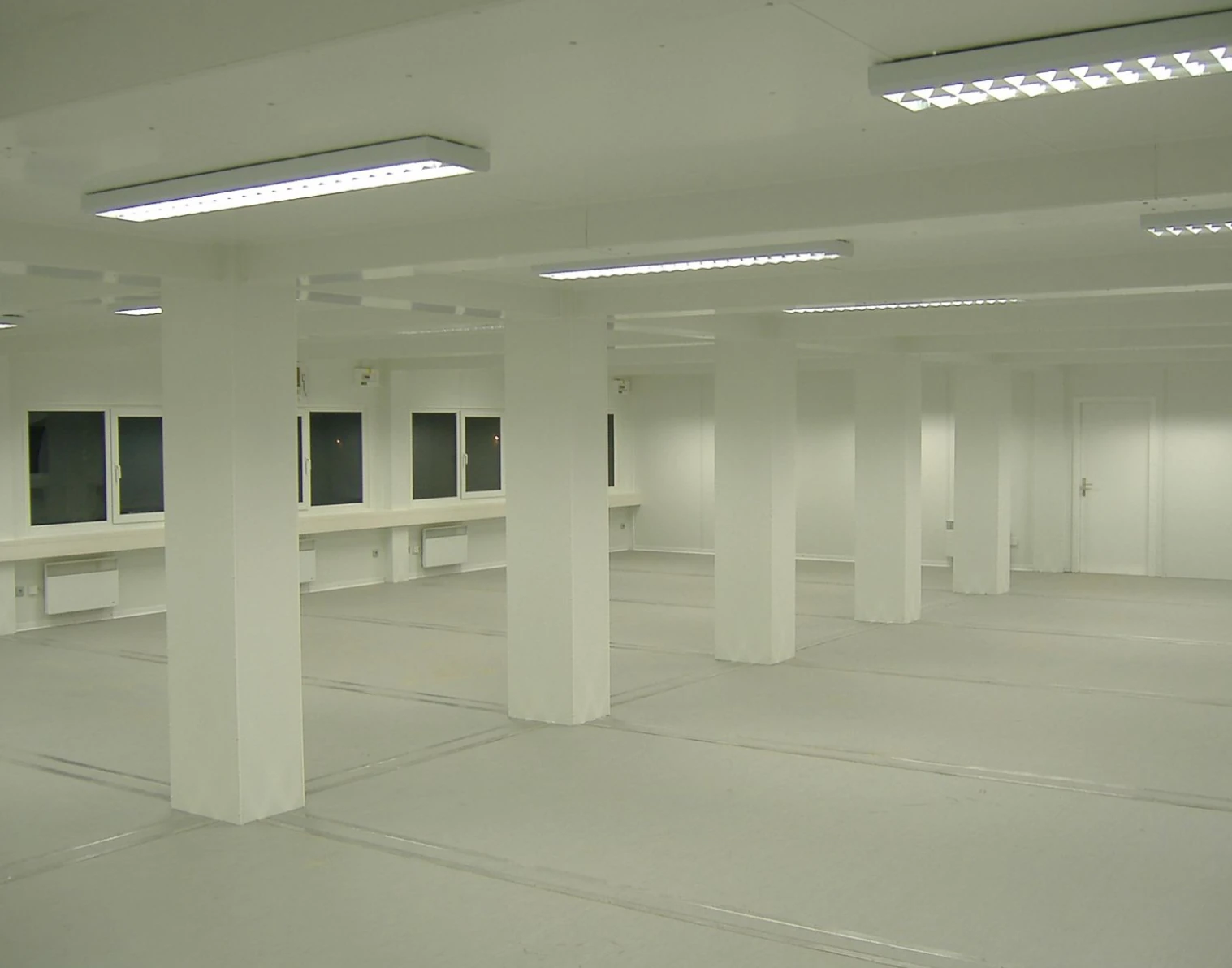 Level 913: The endless white | Backrooms liminality Wiki | Fandom