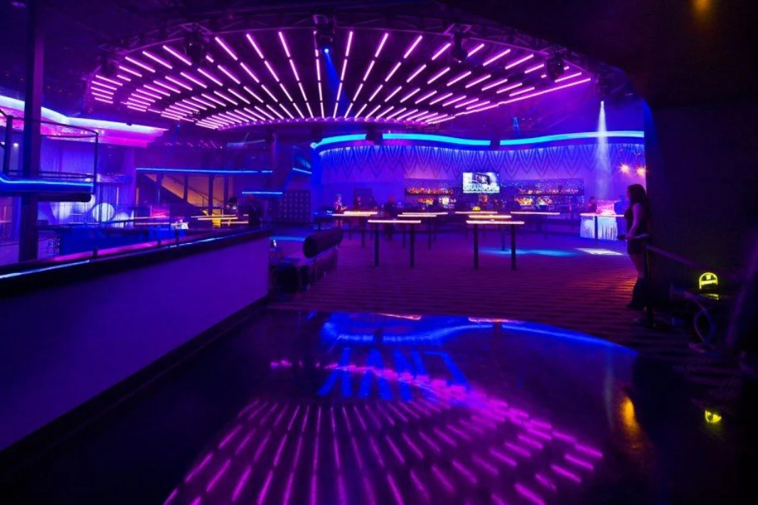 Level -150: Neon’s night club | Backrooms liminality Wiki | Fandom