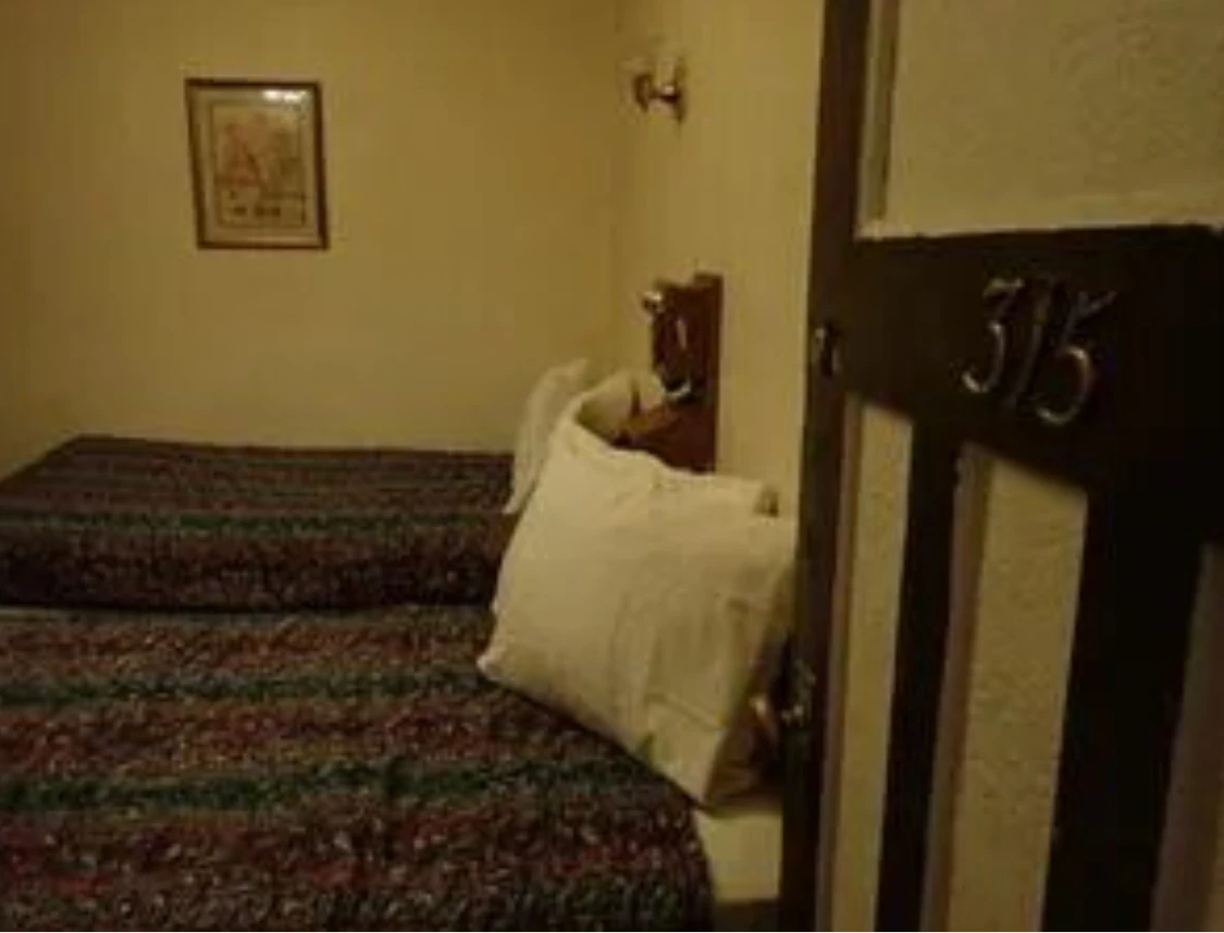 Level -60: Endless bedroom exploring | Backrooms liminality Wiki | Fandom