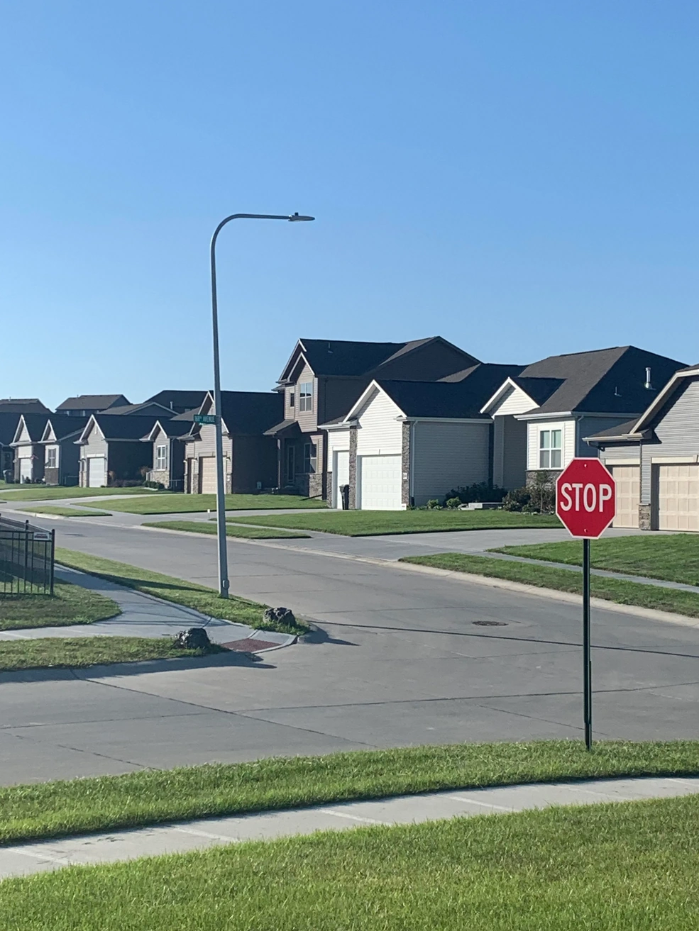 Level ': Liminal Neighborhood | Backrooms Wiki 2021 Archival Wiki | Fandom