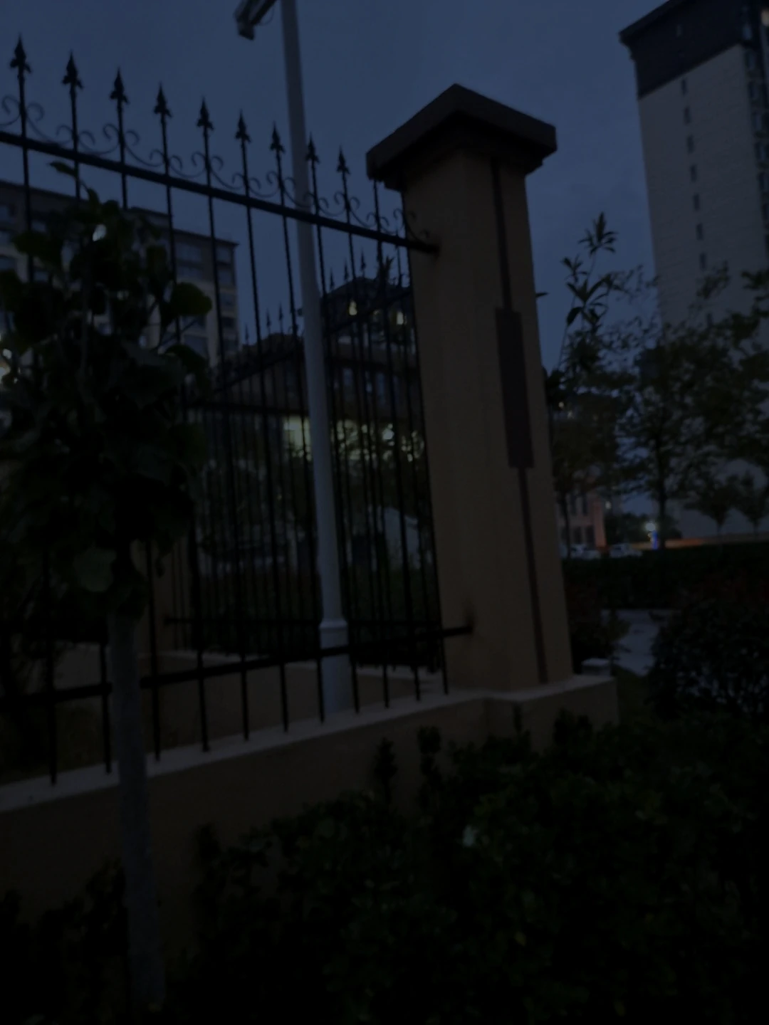 Level ZH 466: "全景拍摄" | Backrooms Wiki | Fandom