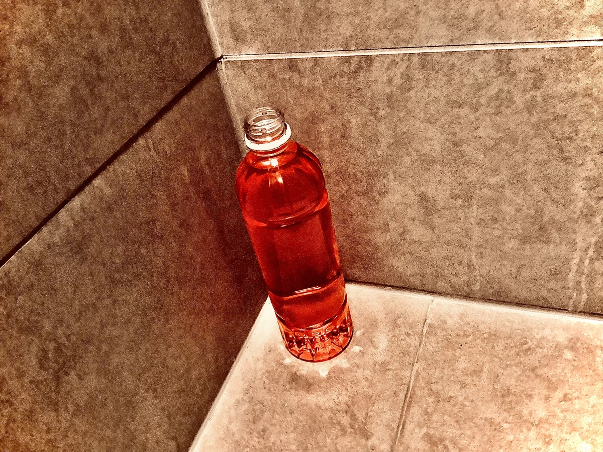 Level ZH -1:被遗忘的街巷 | Backrooms Wiki | Fandom