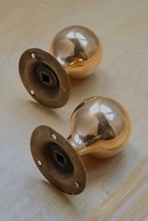 Object 8: "Magic Door Knobs" | Backrooms Wiki | Fandom