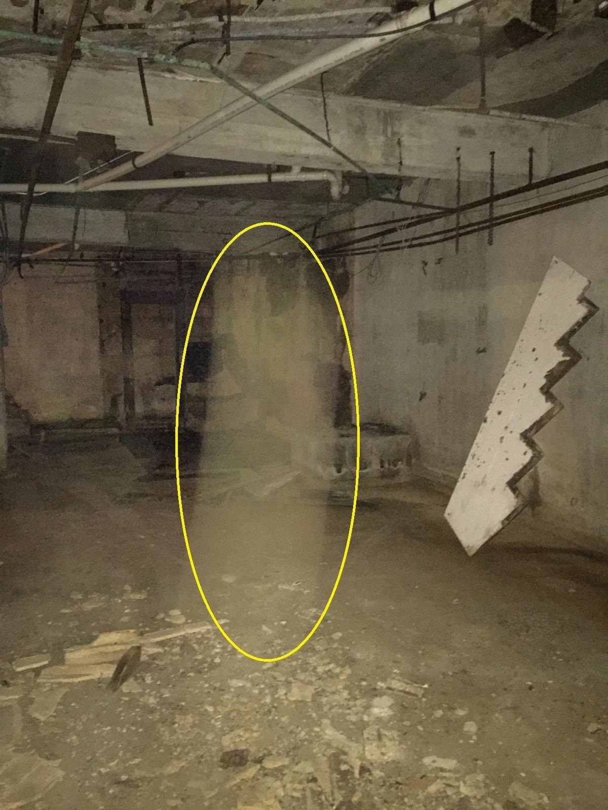 Level 250：“我”代替“你”离开，“你”代替“我”留下 | Backrooms Wiki | Fandom