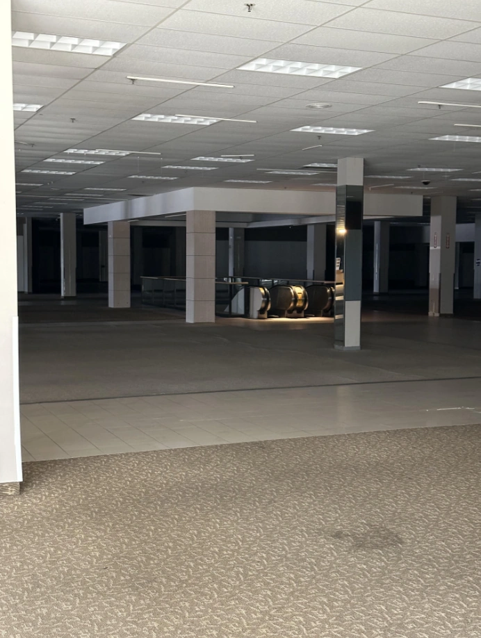 Level 229 η: "閉店" | Backrooms Wiki | Fandom