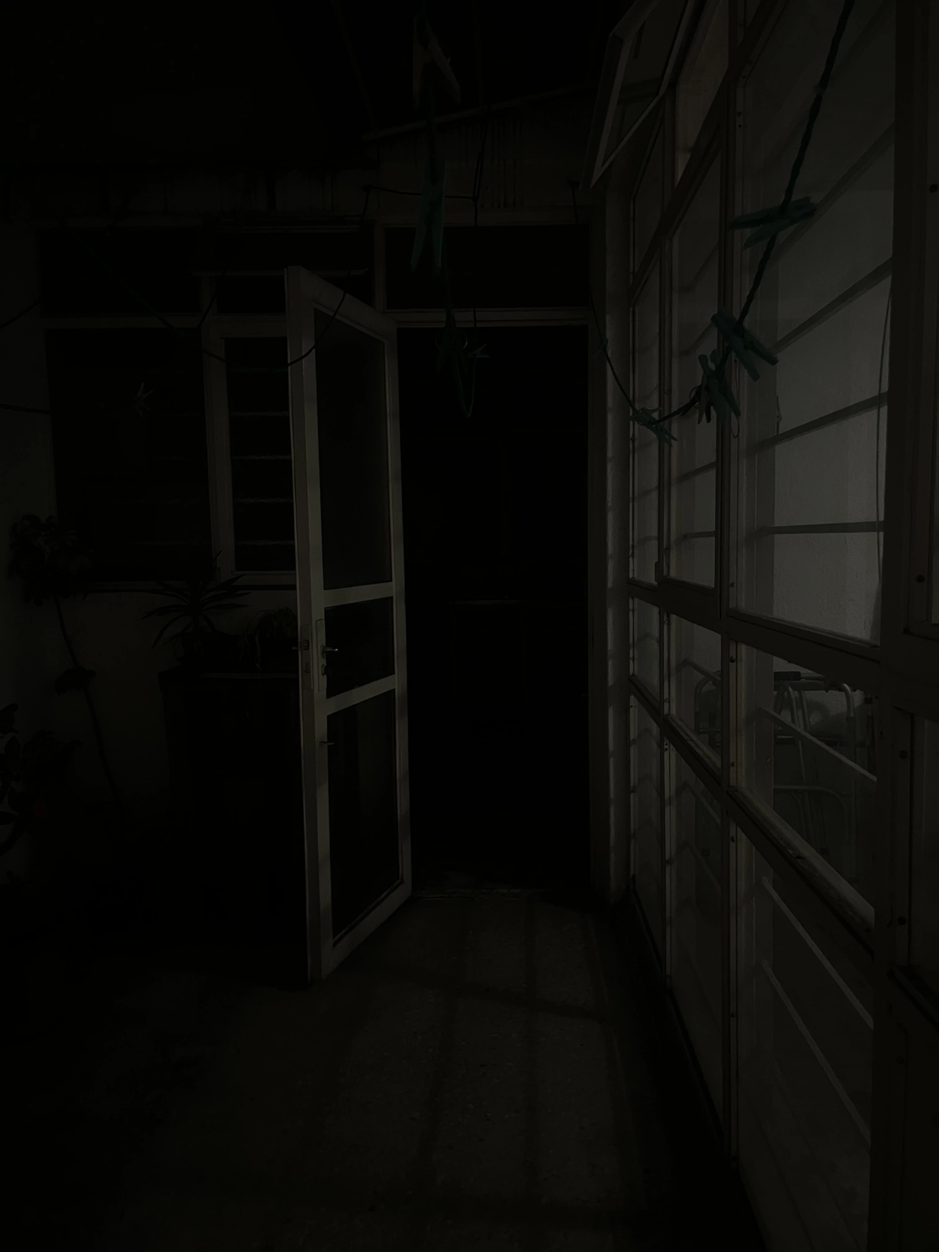 Nivel 25, "Tu y Yo" | Wiki Backrooms | Fandom