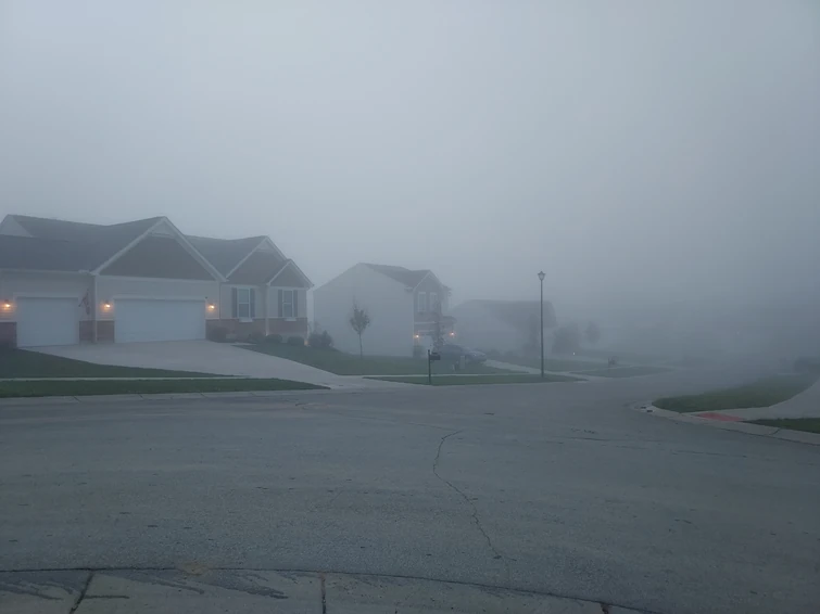 Level 9.6: "Suburbs of the Fog"(霧の郊外) | Backrooms Wiki | Fandom
