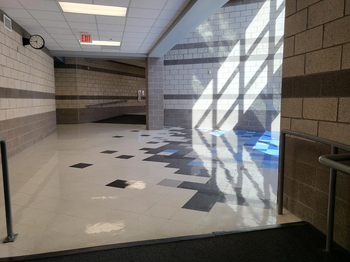 Level 356 η: "人間の要素を奪った" | Backrooms Wiki | Fandom