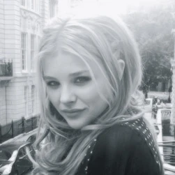 Amelia Smith | BackToSchool1DRP Wiki | Fandom