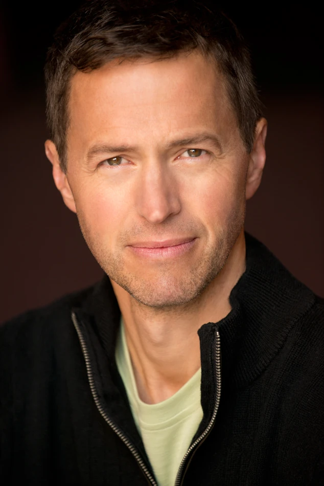 Bradley J. Van Dussen | Bad Robot Productions Wikia | Fandom