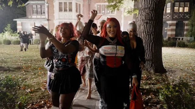 Outside in the D | Baddies Wiki | Fandom