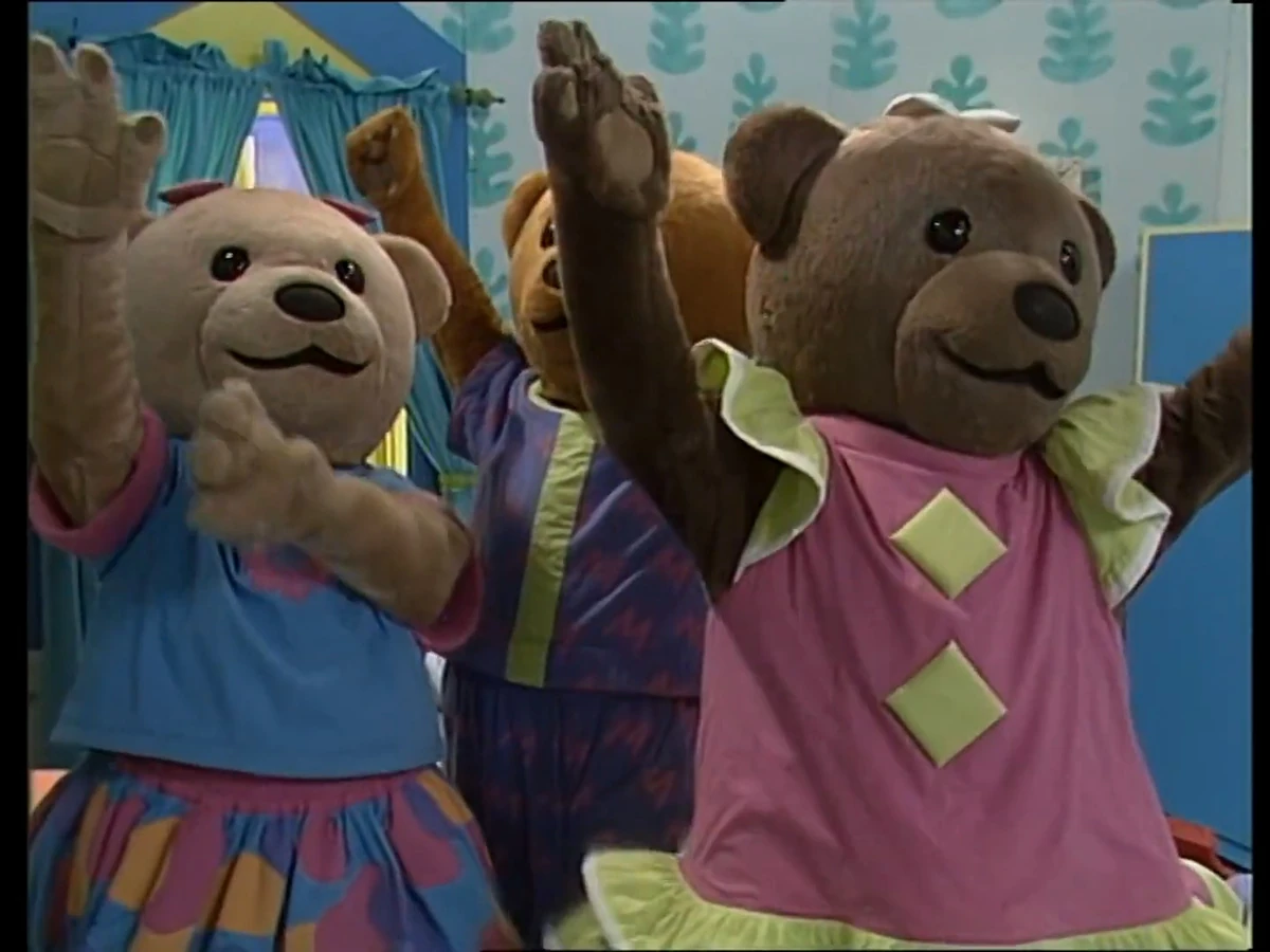 Teddy Chase | Bananas in Pyjamas Wiki | Fandom