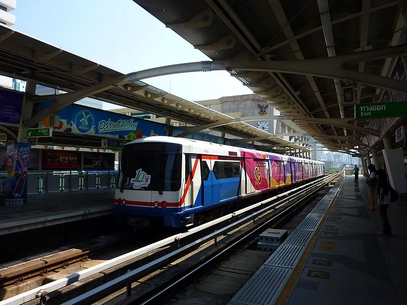 สถานีชิดลม | Bangkok Rapid Transit Wiki | Fandom