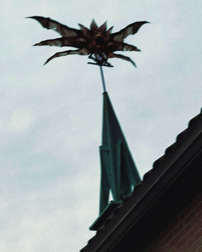 Something landed on the church spire | Barli and SCP Foundation 2020 ...