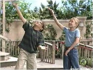 Sarah | Barney Wiki | Fandom