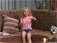 Laura | Barney Wiki | Fandom