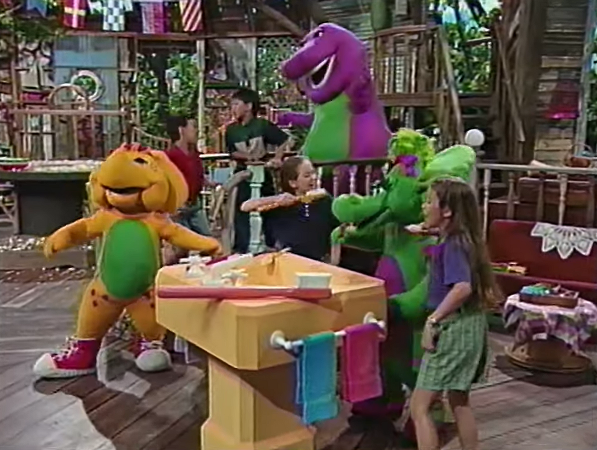 Barney's Good, Clean Fun! / Barney's Oh, Brother...She's My Sister ... Barney's Good, Clean Fun! / Barney's Oh, Brother...She's My Sister ...
