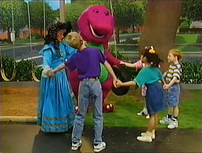 Here We Go Round The Mulberry Bush | Barney Wiki | Fandom
