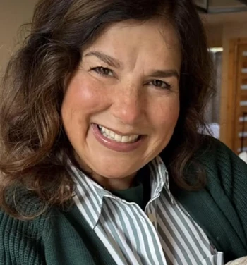 Kelly Bates | Bates Family Wiki | Fandom