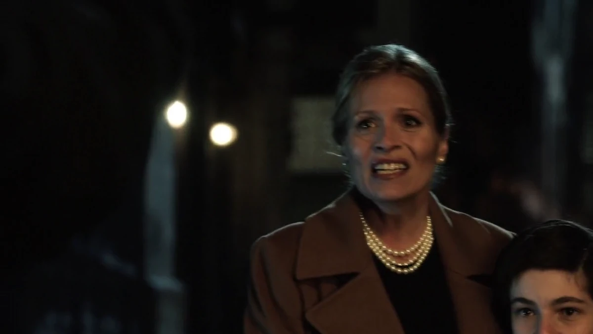 Martha Wayne | Batman: Anarky Wiki | Fandom