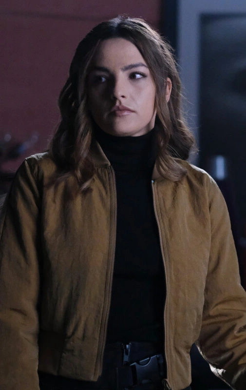 Holly Robinson | Batman: Anarky Wiki | Fandom