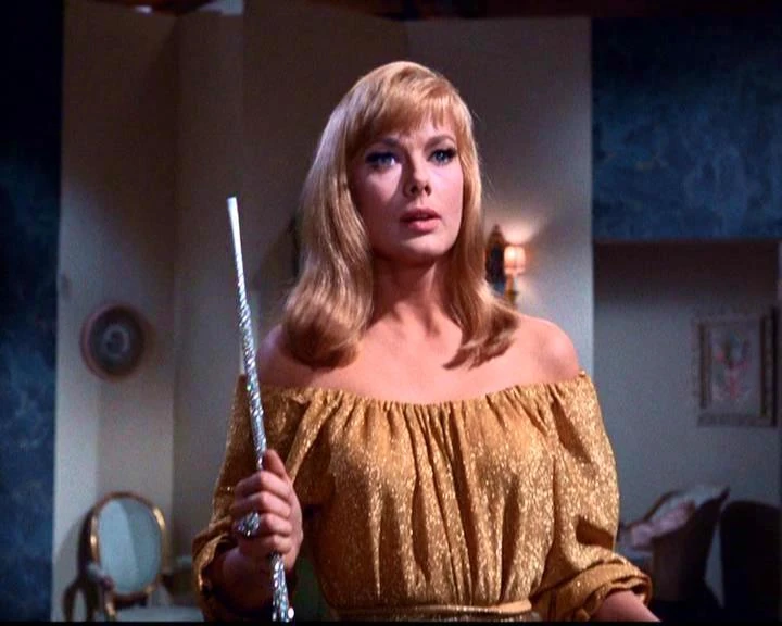 Dawn Robbins | Batman Wiki | Fandom