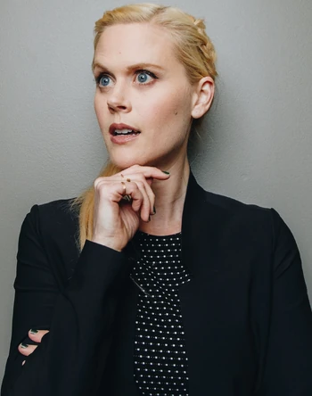 Janet Varney | Batman Wiki | Fandom