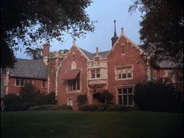 Wayne Manor (1960s Batman) | Batman Wiki | Fandom