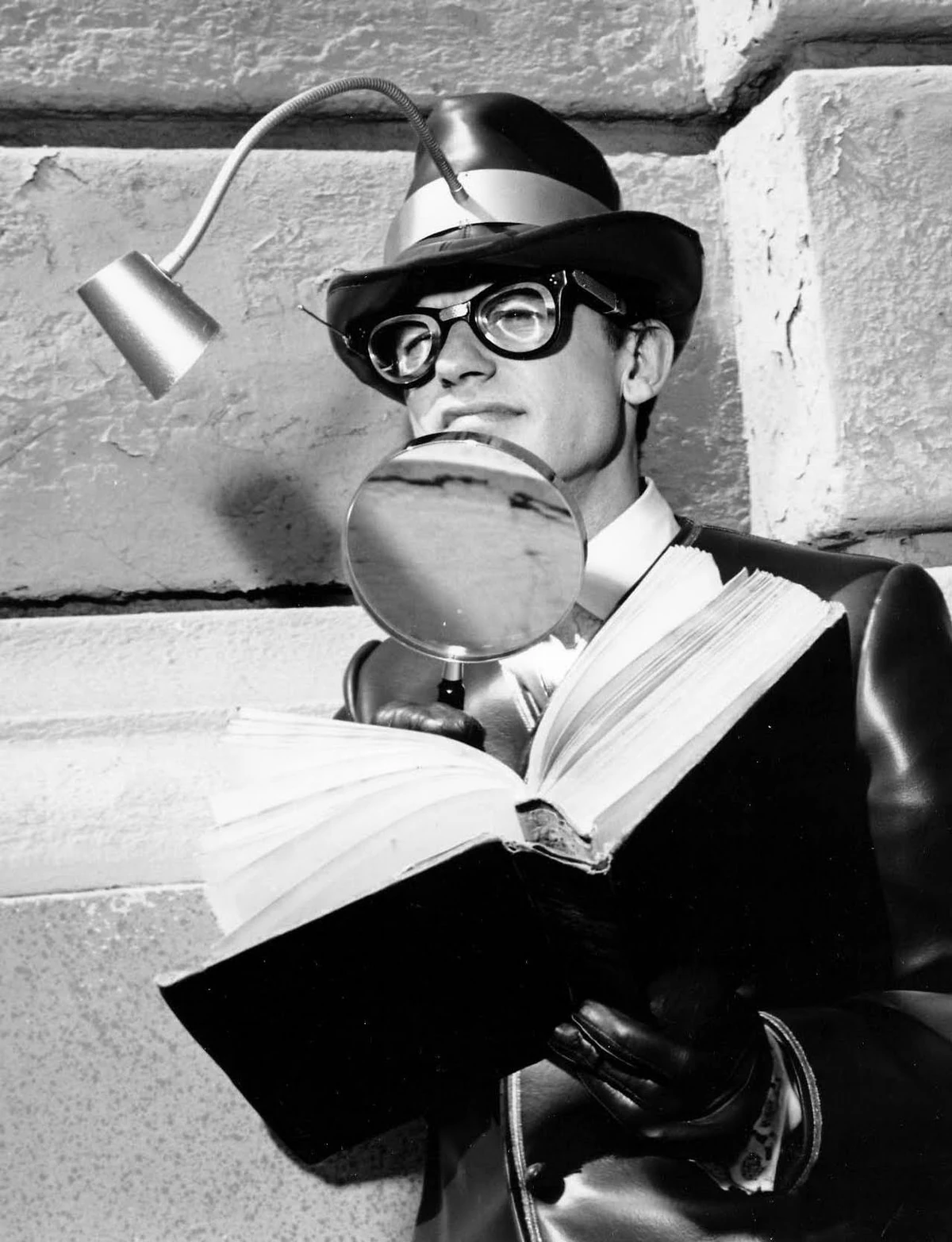 The Bookworm | Batman Wiki | Fandom