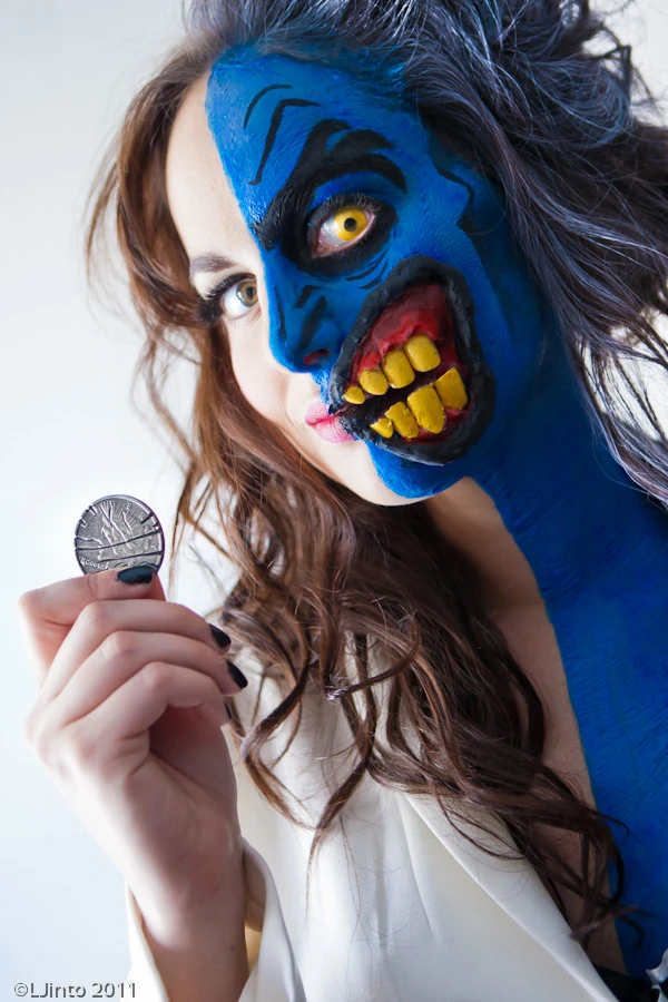 User blog:Kate.moon/Lady Two-Face @ Comic-Con | Batman Wiki | Fandom