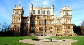 Wayne Manor (The Dark Knight Trilogy) | Batman Wiki | Fandom