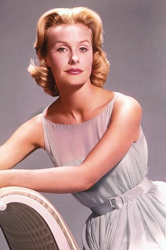 Dina Merrill | Batman Wiki | Fandom