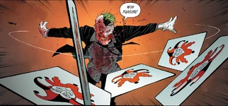 Razor-sharp Playing Cards | Batman Wiki | Fandom