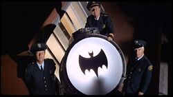 Bat-Signal | Batman Wiki | Fandom