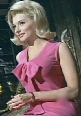 Queenie | Batman 60's TV Wiki | Fandom
