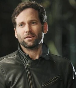 Thomas Wayne (The Caped Crusader) | Batman Fan Fiction Wiki | Fandom