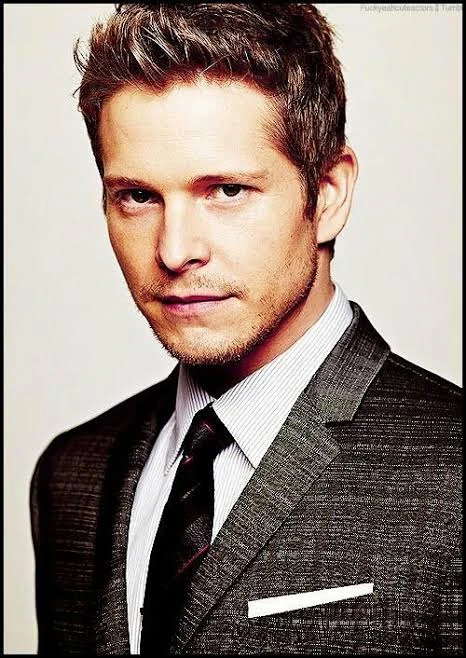 Ignatius Ogilvy (Universo cinematrográfico de DC) | Batman Fanon Wiki ...