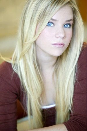 Savannah Summers | Batman Role Play Wiki | Fandom