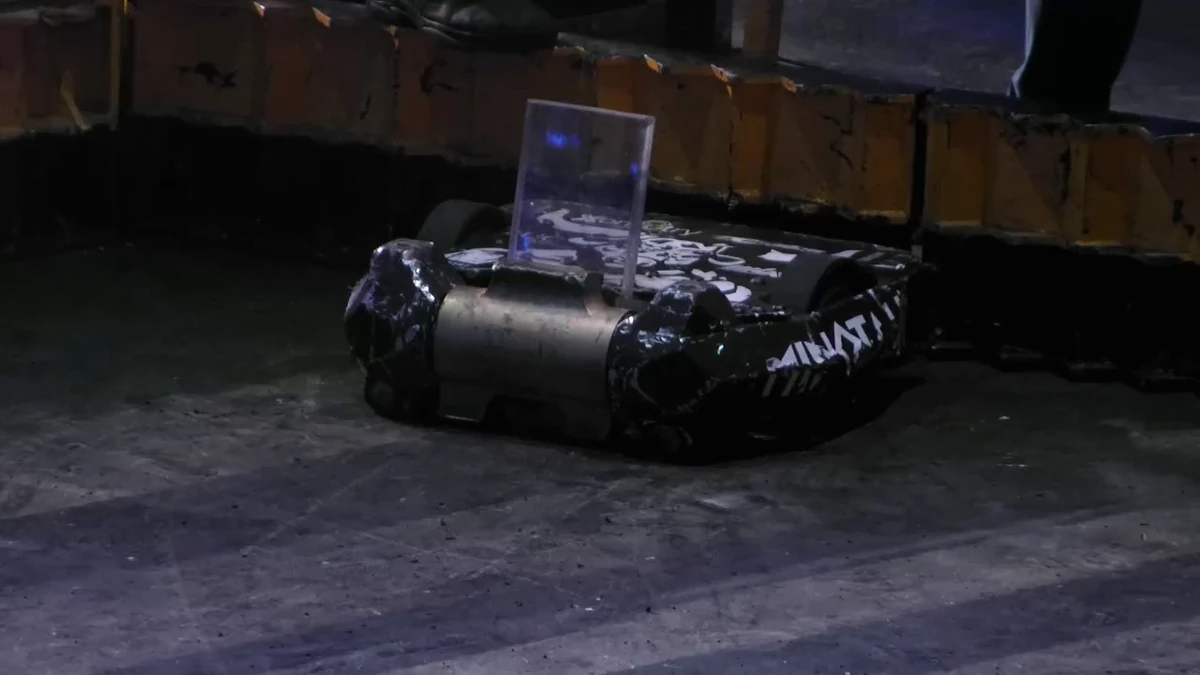 Category:Robots armed with Spinning Drums | BattleBots Wiki | Fandom