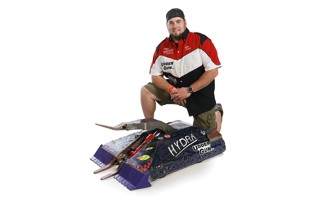 Team Whyachi | BattleBots Wiki | Fandom