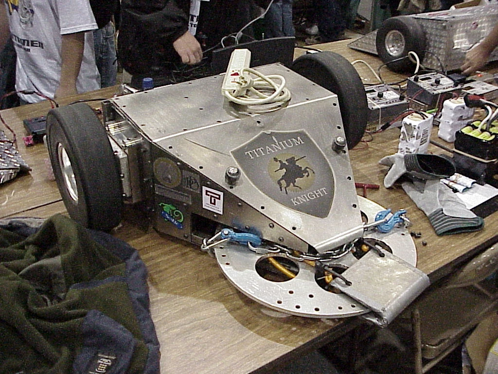 Titanium Knight | BattleBots Wiki | Fandom