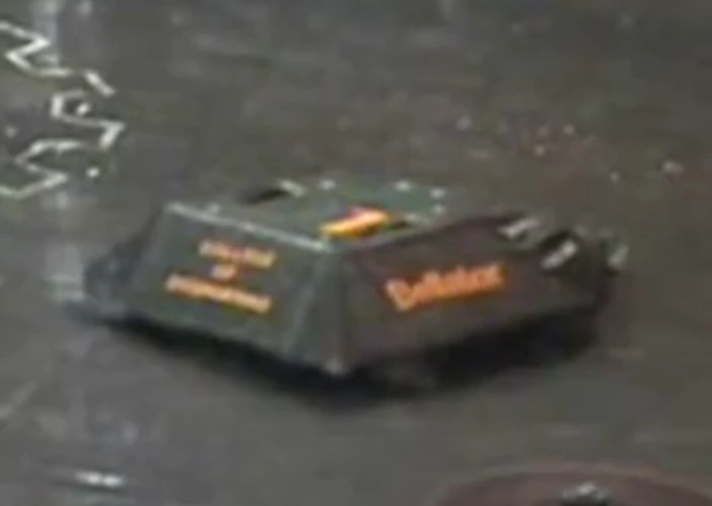 Bellator (Middleweight) | BattleBots Wiki | Fandom