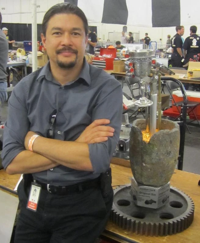 Fon Davis | BattleBots Wiki | Fandom
