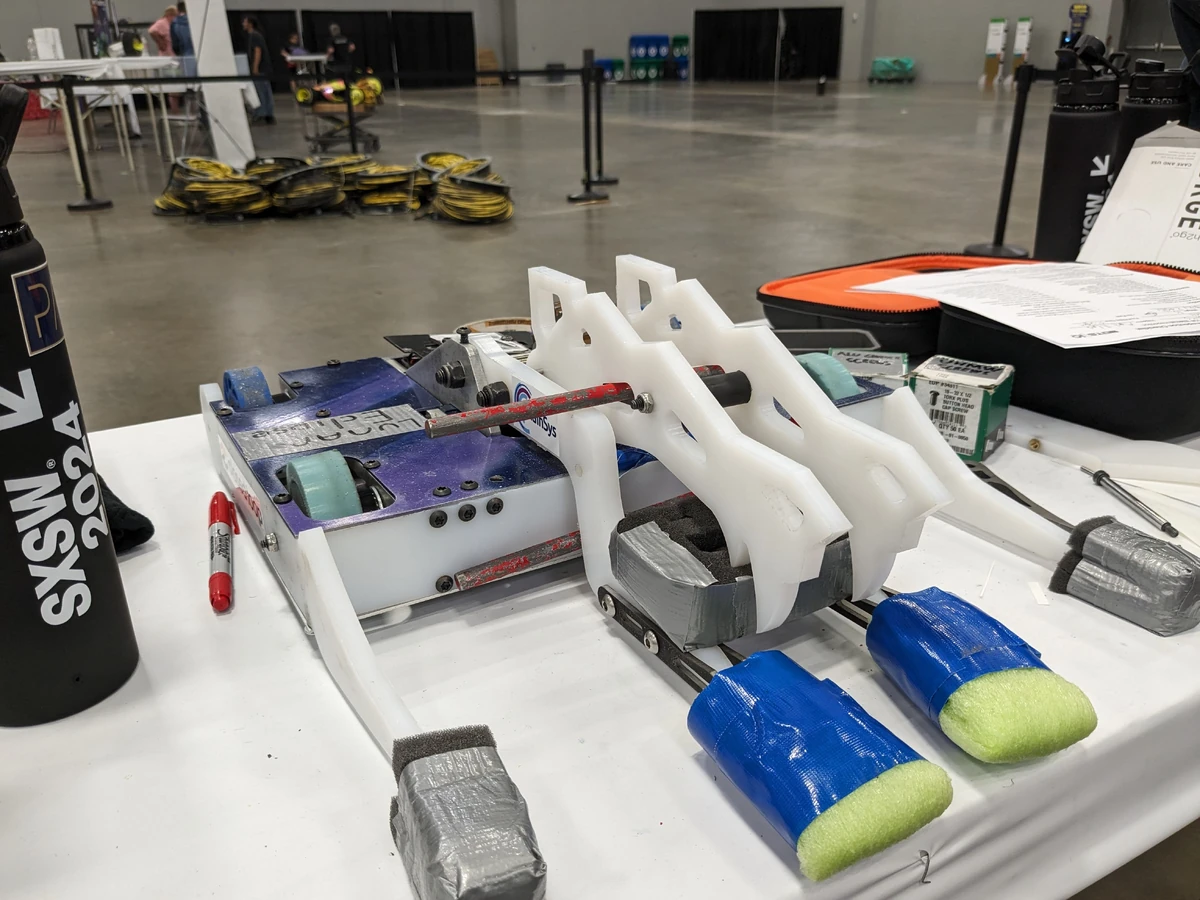 Lunar Eclipse | BattleBots Wiki | Fandom