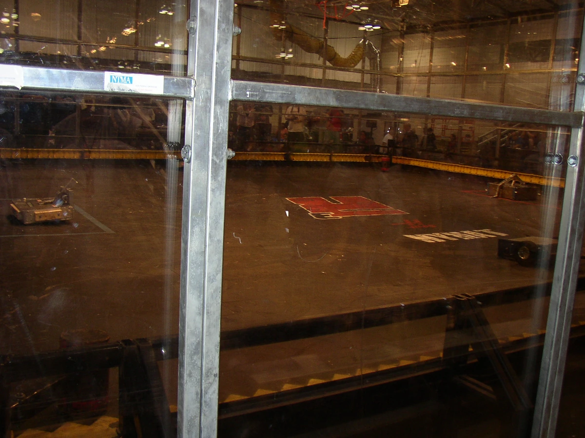 R3: Rochester Robot Rampage 2005 | BattleBots Wiki | Fandom