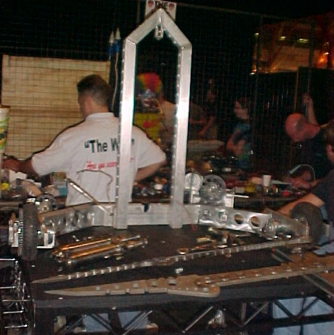 Bumble Bee | BattleBots Wiki | Fandom