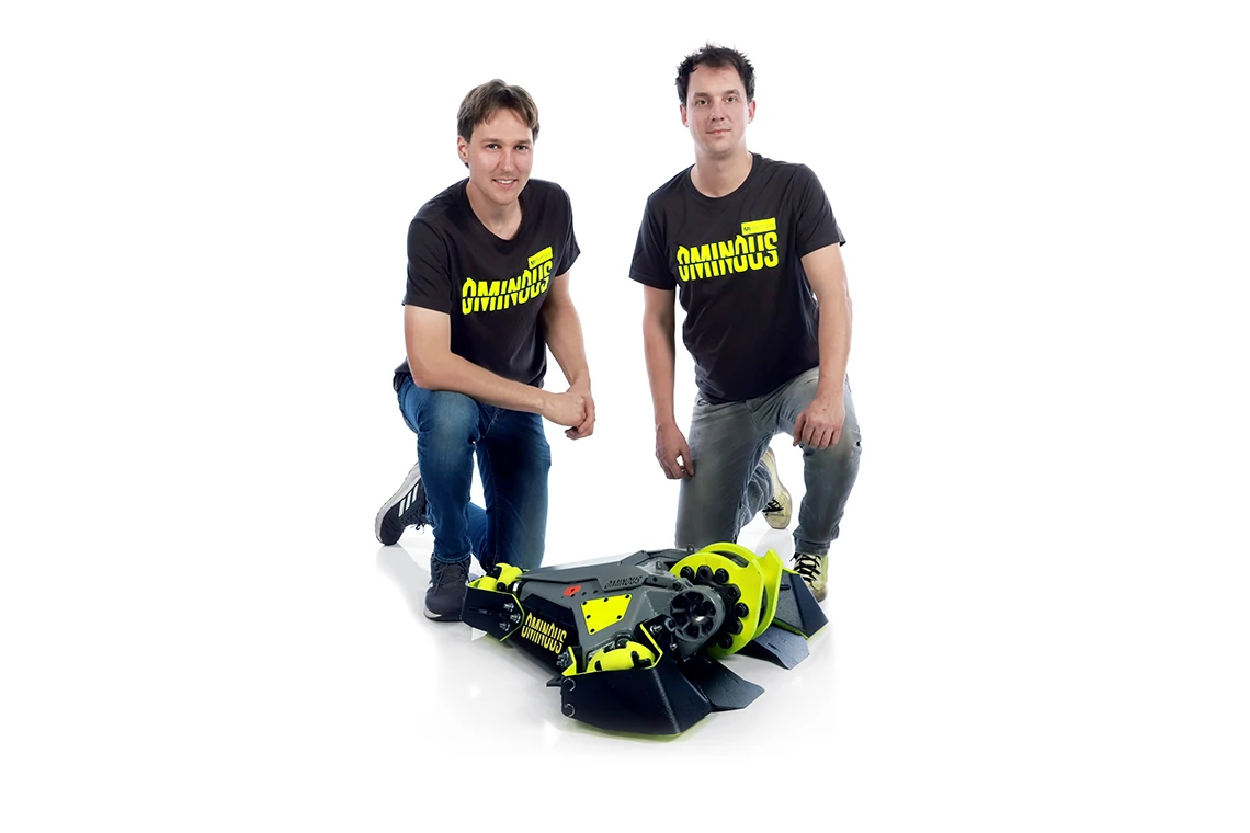Team Ominous | BattleBots Wiki | Fandom