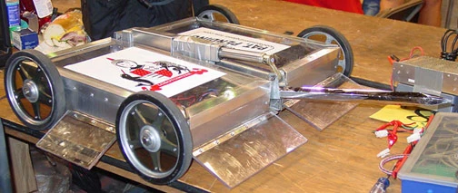 Lobotomizer | BattleBots Wiki | Fandom